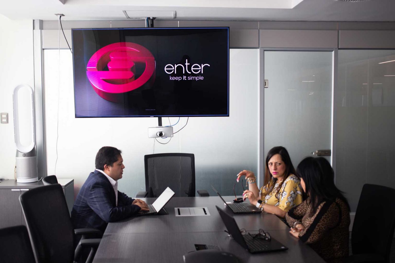 Servicios Profesionales | Enter Keep it Simple